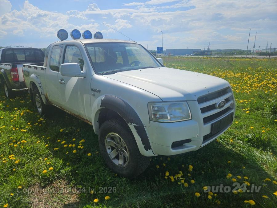 Balts Ford Ranger 2007 Tallina, ar dzinēja tilpumu 2.50 L un nobraukumu 270 tūkst. km par 2100 €, foto 1 vietnē AUTOMOTO.COM.LV