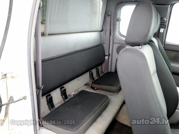 Balts Ford Ranger 2008 Tallina, ar dzinēja tilpumu 2.50 L un nobraukumu 314 tūkst. km par 2999 €, foto 7 vietnē AUTOMOTO.COM.LV