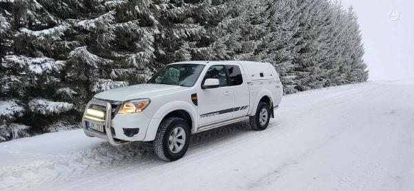 White Ford Ranger 2011 in Radviliskis, with an engine capacity of 2.50 L and mileage of 240 thousand km for 6700 €, photo 1 on AUTOMOTO.COM.LV