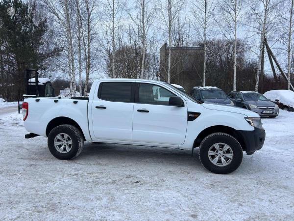 Balts Ford Ranger 2013 Kretinga, ar dzinēja tilpumu 2.20 L un nobraukumu 255 tūkst. km par 7850 €, foto 2 vietnē AUTOMOTO.COM.LV
