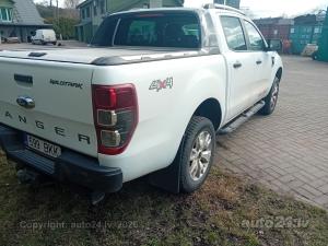 White Ford Ranger 2013 in Tallinn, with an engine capacity of 3.20 L and mileage of 254 thousand km for 12000 €, photo 5 on AUTOMOTO.COM.LV