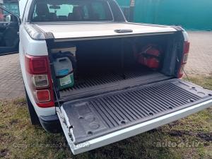 White Ford Ranger 2013 in Tallinn, with an engine capacity of 3.20 L and mileage of 254 thousand km for 12000 €, photo 11 on AUTOMOTO.COM.LV