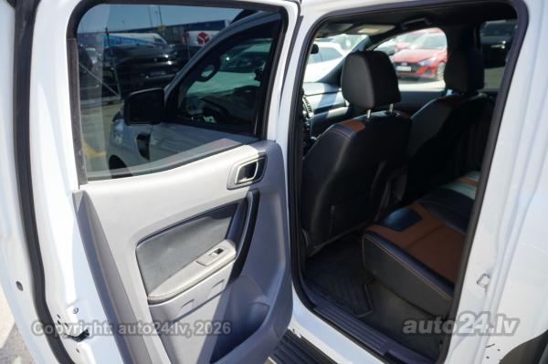 Balts Ford Ranger 2018 Tallina, ar dzinēja tilpumu 3.20 L un nobraukumu 263 tūkst. km par 17900 €, foto 8 vietnē AUTOMOTO.COM.LV