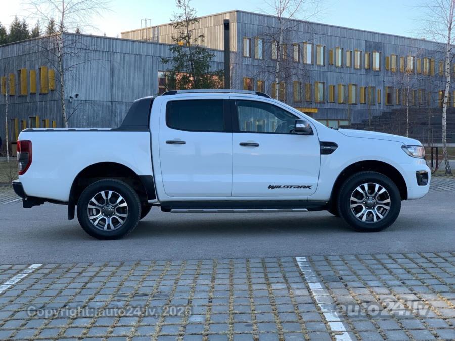 White Ford Ranger 2020 in Tallinn, with an engine capacity of 2.00 L and mileage of 201 thousand km for 28500 €, photo 7 on AUTOMOTO.COM.LV