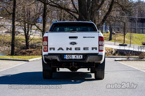White Ford Ranger 2020 in Viljandi, with an engine capacity of 2.00 L and mileage of 160 thousand km for 26999 €, photo 6 on AUTOMOTO.COM.LV