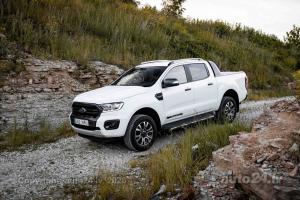 White Ford Ranger 2020 in Tallinn, with an engine capacity of 2.00 L and mileage of 173 thousand km for 21900 €, photo 4 on AUTOMOTO.COM.LV