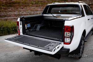 White Ford Ranger 2020 in Tallinn, with an engine capacity of 2.00 L and mileage of 173 thousand km for 21900 €, photo 14 on AUTOMOTO.COM.LV