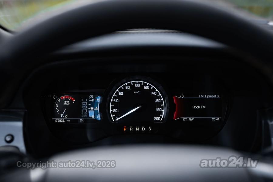 White Ford Ranger 2020 in Tallinn, with an engine capacity of 2.00 L and mileage of 173 thousand km for 21900 €, photo 22 on AUTOMOTO.COM.LV