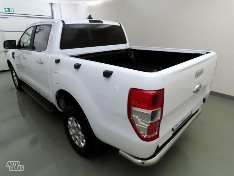 White Ford Ranger 2021 in Kaunas, with an engine capacity of 2.00 L and mileage of 59 thousand km for 31649 €, photo 7 on AUTOMOTO.COM.LV