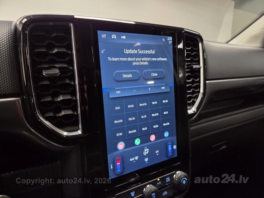 White Ford Ranger 2025 in Tallinn, with an engine capacity of 2.00 L and mileage of 17 thousand km for 38900 €, photo 10 on AUTOMOTO.COM.LV