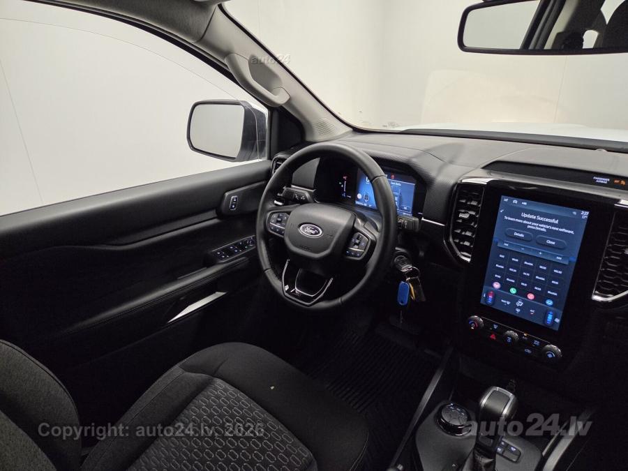 White Ford Ranger 2025 in Tallinn, with an engine capacity of 2.00 L and mileage of 17 thousand km for 38900 €, photo 13 on AUTOMOTO.COM.LV