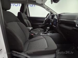 White Ford Ranger 2025 in Tallinn, with an engine capacity of 2.00 L and mileage of 17 thousand km for 38900 €, photo 17 on AUTOMOTO.COM.LV