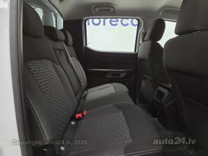 White Ford Ranger 2025 in Tallinn, with an engine capacity of 2.00 L and mileage of 17 thousand km for 38900 €, photo 19 on AUTOMOTO.COM.LV