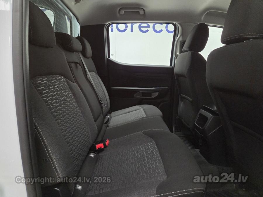 White Ford Ranger 2025 in Tallinn, with an engine capacity of 2.00 L and mileage of 17 thousand km for 38900 €, photo 19 on AUTOMOTO.COM.LV
