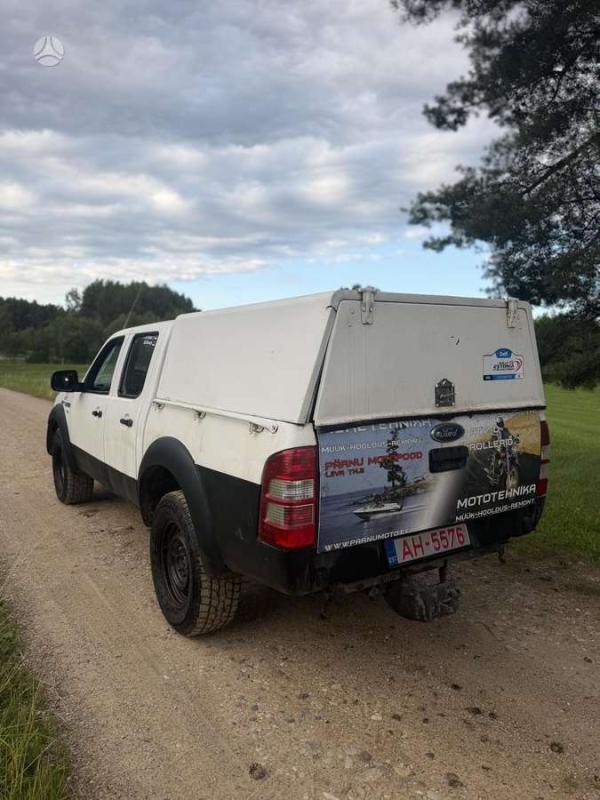 White Ford Ranger 2008 in Vilnius, with an engine capacity of 2.50 L and mileage of 240 thousand km for 4500 €, photo 7 on AUTOMOTO.COM.LV