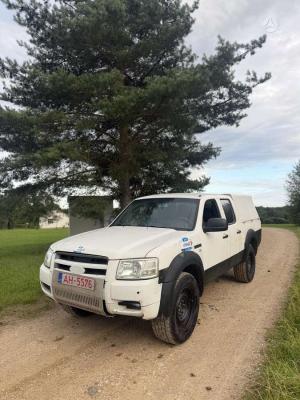 Balts Ford Ranger 2008 Viļņa, ar dzinēja tilpumu 2.50 L un nobraukumu 240 tūkst. km par 4500 €, foto  vietnē AUTOMOTO.COM.LV