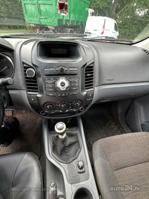 Balts Ford Ranger 2012 Tallina, ar dzinēja tilpumu 2.20 L un nobraukumu 176 tūkst. km par 12000 €, foto 10 vietnē AUTOMOTO.COM.LV