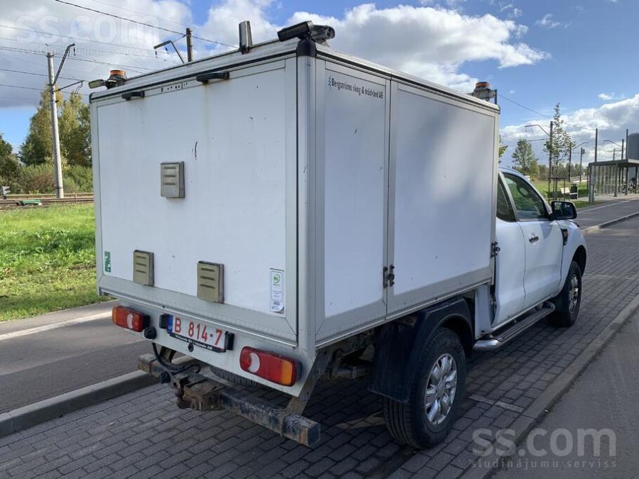 Balts Ford Ranger 2013 Rīga, ar dzinēja tilpumu 2.20 L un nobraukumu 302 tūkst. km par 6900 €, foto 9 vietnē AUTOMOTO.COM.LV