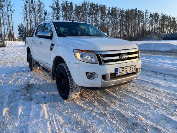 White Ford Ranger 2014 in Kaunas, with an engine capacity of 3.20 L and mileage of 226 thousand km for 12450 €, photo 8 on AUTOMOTO.COM.LV