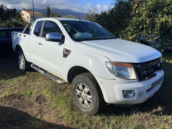 Balts Ford Ranger 2015 Tauragė, ar dzinēja tilpumu 2.20 L un nobraukumu 153 tūkst. km par 5300 €, foto 2 vietnē AUTOMOTO.COM.LV