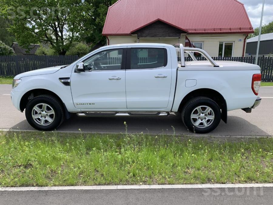 White Ford Ranger 2015 in Riga, with an engine capacity of 2.20 L and mileage of 252 thousand km for 13500 €, photo 5 on AUTOMOTO.COM.LV