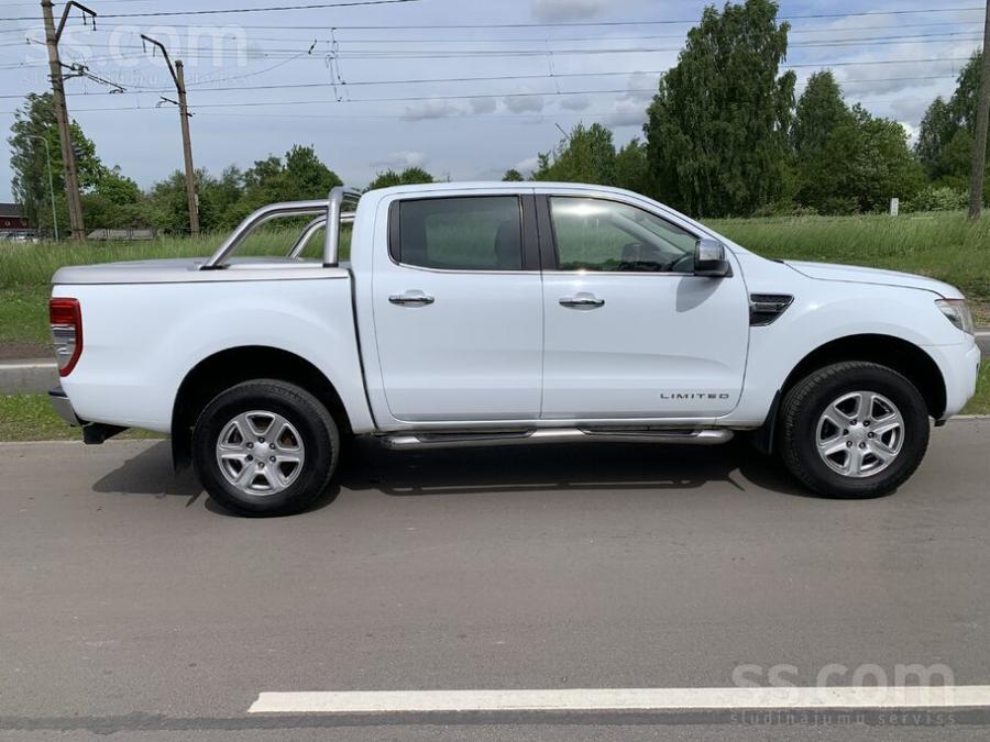 White Ford Ranger 2015 in Riga, with an engine capacity of 2.20 L and mileage of 252 thousand km for 13500 €, photo 6 on AUTOMOTO.COM.LV