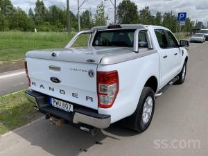 White Ford Ranger 2015 in Riga, with an engine capacity of 2.20 L and mileage of 252 thousand km for 13500 €, photo 7 on AUTOMOTO.COM.LV