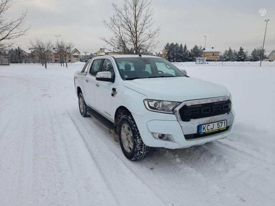 White Ford Ranger 2016 in Mazeikiai, with an engine capacity of 3.20 L and mileage of 241 thousand km for 15500 €, photo 1 on AUTOMOTO.COM.LV