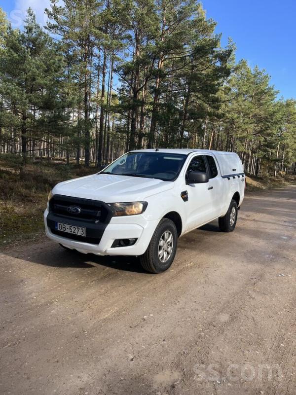 White Ford Ranger 2016 in Tukums, with an engine capacity of 2.20 L and mileage of 362 thousand km for 11950 €, photo 5 on AUTOMOTO.COM.LV