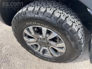 Balts Ford Ranger 2018 Rīga, ar dzinēja tilpumu 3.20 L un nobraukumu 142 tūkst. km par 24500 €, foto 14 vietnē AUTOMOTO.COM.LV