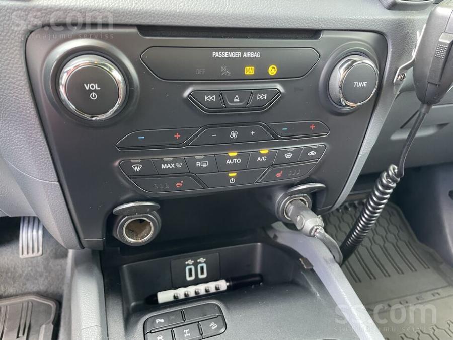 Balts Ford Ranger 2018 Rīga, ar dzinēja tilpumu 3.20 L un nobraukumu 142 tūkst. km par 24500 €, foto 19 vietnē AUTOMOTO.COM.LV