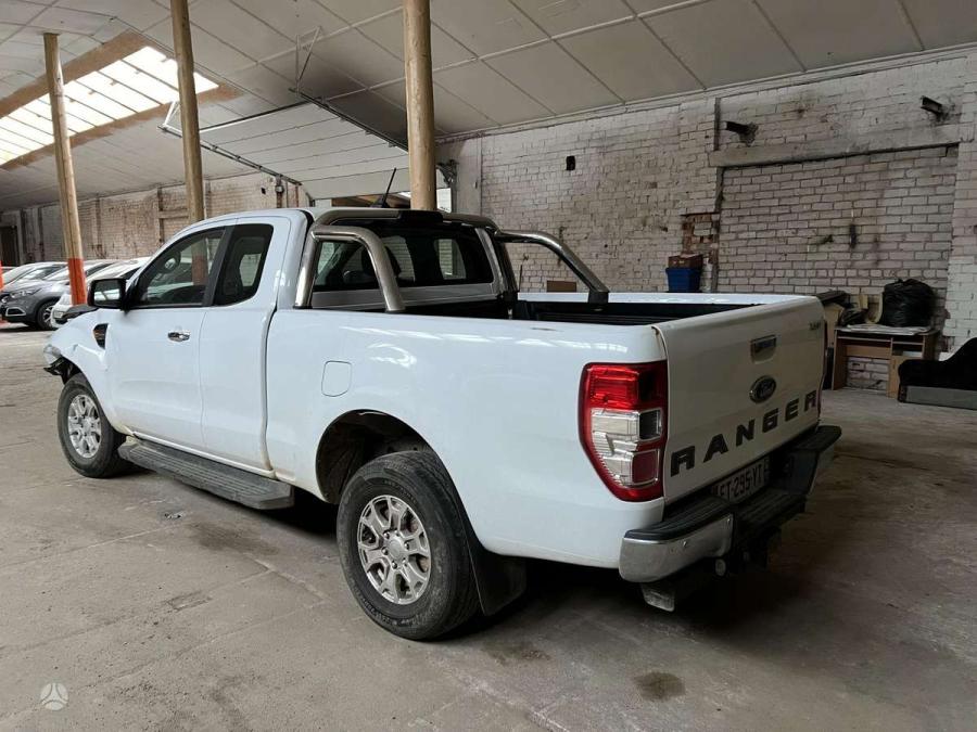 Balts Ford Ranger 2020 Tauragė, ar dzinēja tilpumu 2.00 L un nobraukumu 119 tūkst. km par 7700 €, foto 8 vietnē AUTOMOTO.COM.LV