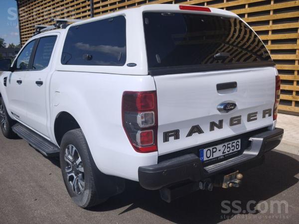 White Ford Ranger 2021 in Valmiera, with an engine capacity of 2.00 L and mileage of 179 thousand km for 19950 €, photo 5 on AUTOMOTO.COM.LV