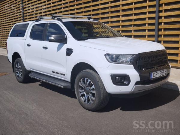 White Ford Ranger 2021 in Valmiera, with an engine capacity of 2.00 L and mileage of 179 thousand km for 19950 €, photo 8 on AUTOMOTO.COM.LV