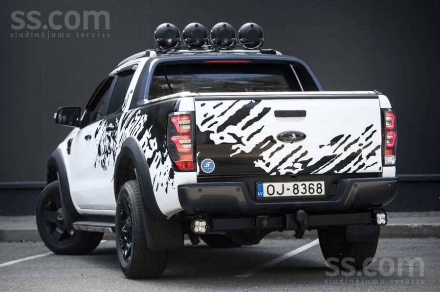 Balts Ford Ranger 2021 Rīga, ar dzinēja tilpumu 2.00 L un nobraukumu 145 tūkst. km par 24990 €, foto 5 vietnē AUTOMOTO.COM.LV