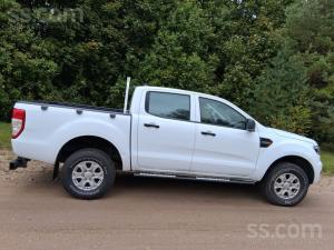 Balts Ford Ranger 2022 Cēsis, ar dzinēja tilpumu 2.00 L un nobraukumu 125 tūkst. km par 18500 €, foto 5 vietnē AUTOMOTO.COM.LV