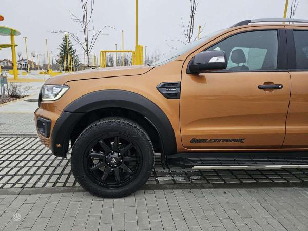 Yellow Ford Ranger 2019 in Klaipeda, with an engine capacity of 2.00 L and mileage of 173 thousand km for 19800 €, photo 7 on AUTOMOTO.COM.LV