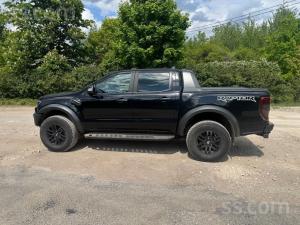 Melns Ford Raptor 2021 Rīga, ar dzinēja tilpumu 2.00 L un nobraukumu 110 tūkst. km par 32000 €, foto 4 vietnē AUTOMOTO.COM.LV
