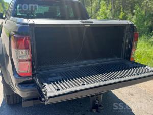 Melns Ford Raptor 2021 Rīga, ar dzinēja tilpumu 2.00 L un nobraukumu 110 tūkst. km par 32000 €, foto 9 vietnē AUTOMOTO.COM.LV