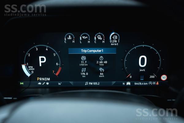 Black Ford Raptor 2023 in Riga, with an engine capacity of 3.00 L and mileage of 94 thousand km for 46990 €, photo 9 on AUTOMOTO.COM.LV