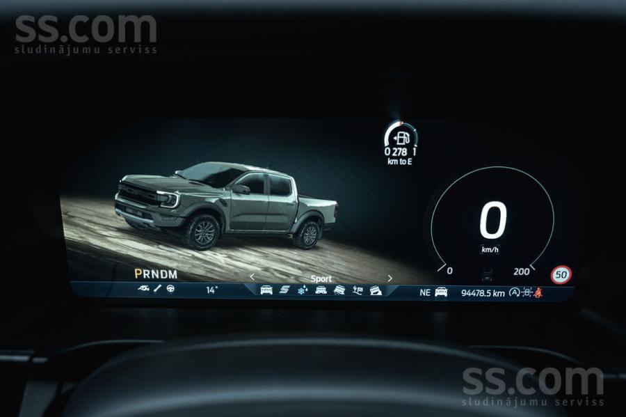 Melns Ford Raptor 2023 Rīga, ar dzinēja tilpumu 3.00 L un nobraukumu 94 tūkst. km par 46990 €, foto 23 vietnē AUTOMOTO.COM.LV