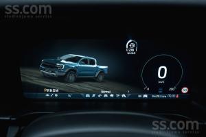 Melns Ford Raptor 2023 Rīga, ar dzinēja tilpumu 3.00 L un nobraukumu 94 tūkst. km par 46990 €, foto 24 vietnē AUTOMOTO.COM.LV