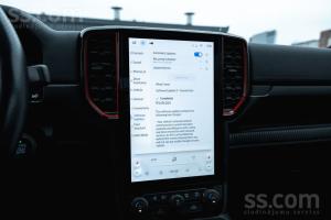 Melns Ford Raptor 2023 Rīga, ar dzinēja tilpumu 3.00 L un nobraukumu 94 tūkst. km par 46990 €, foto 34 vietnē AUTOMOTO.COM.LV