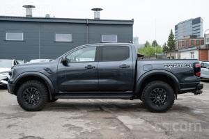 Melns Ford Raptor 2023 Rīga, ar dzinēja tilpumu 3.00 L un nobraukumu 94 tūkst. km par 46990 €, foto 36 vietnē AUTOMOTO.COM.LV