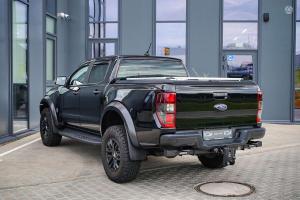 Black Ford Raptor 2019 in Kaunas, with an engine capacity of 2.00 L and mileage of 328 thousand km for 21250 €, photo 10 on AUTOMOTO.COM.LV