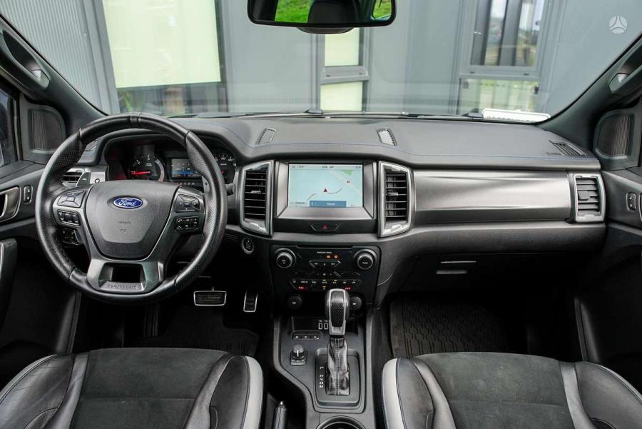 Black Ford Raptor 2019 in Kaunas, with an engine capacity of 2.00 L and mileage of 328 thousand km for 21250 €, photo 17 on AUTOMOTO.COM.LV