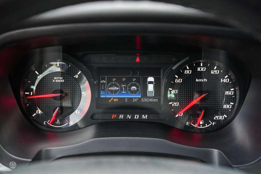 Black Ford Raptor 2019 in Kaunas, with an engine capacity of 2.00 L and mileage of 328 thousand km for 21250 €, photo 27 on AUTOMOTO.COM.LV