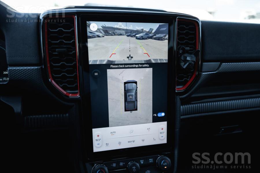 Black Ford Raptor 2023 in Riga, with an engine capacity of 3.00 L and mileage of 103 thousand km for 45990 €, photo 12 on AUTOMOTO.COM.LV