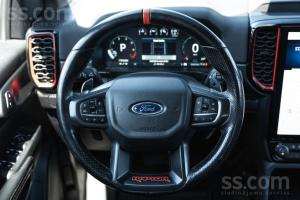 Black Ford Raptor 2023 in Riga, with an engine capacity of 3.00 L and mileage of 103 thousand km for 45990 €, photo 13 on AUTOMOTO.COM.LV