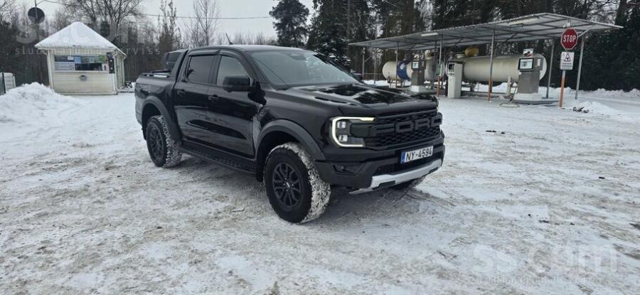 Melns Ford Raptor 2024 Rīga, ar dzinēja tilpumu 3.00 L un nobraukumu 60 tūkst. km par 60000 €, foto 1 vietnē AUTOMOTO.COM.LV